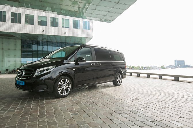 1-15 persons Taxi or Bus Transfer Amsterdam Airport to Haarlem - The Value of a Private Group Transfer