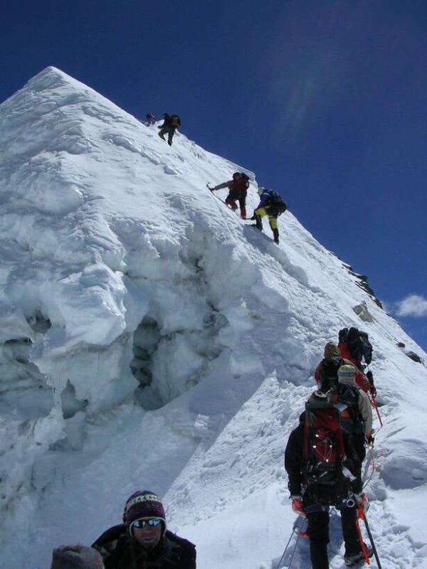 14-Days Island Peak Climbing Expedition - Potential Drawbacks or Considerations