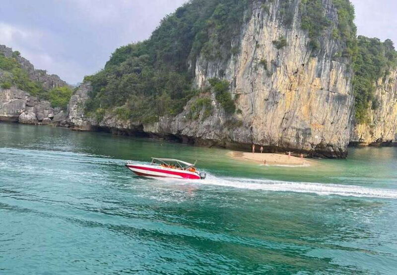 2-Hour Private Canoe Discover the Best of Ha Long Bay - Who Should Consider This Experience?