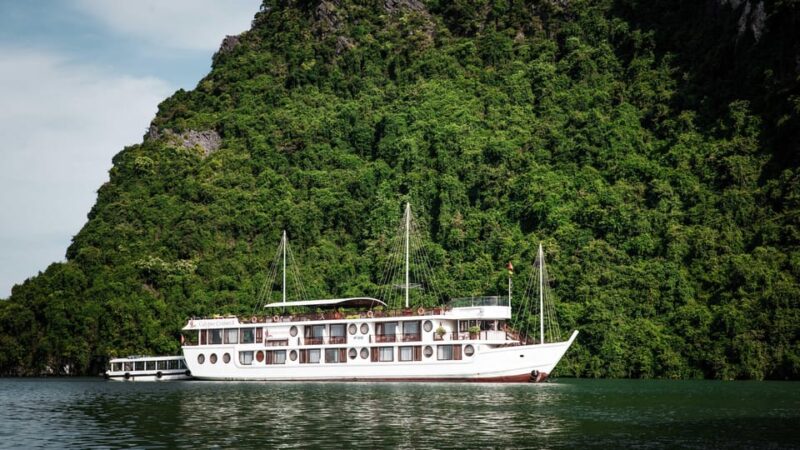 3D2N Lan Ha Bay by Calypso Cruises - Day 2: Exploring Viet Hai Village and the Scenic Islands