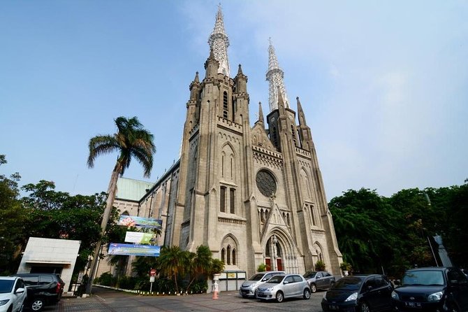 6 Hours Jakarta Private City Tour - (Must Visit Places) - FAQ
