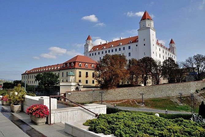 7 Days/ 6 nights European Highlights Private tour of Budapest-Vienna-Bratislava - Frequently Asked Questions