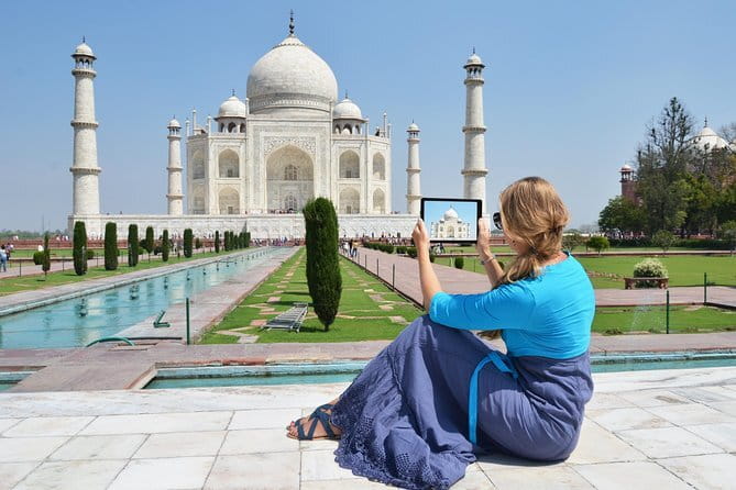 Access to the Taj Mahal skipping the Queue - Taj Mahal Tickets - The Sum Up