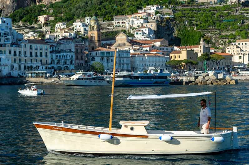 Amalfi cost boat: boat tour with traditional gozzo - The Highlights That Make This Tour Shine