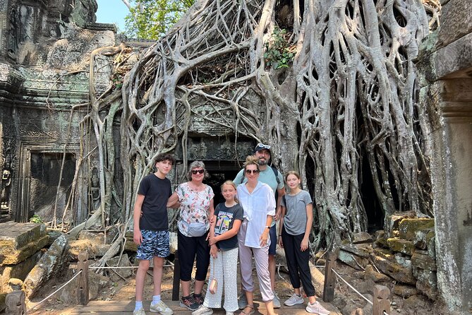 Angkor Wat Sunrise Bike Tour with Lunch Included - FAQs