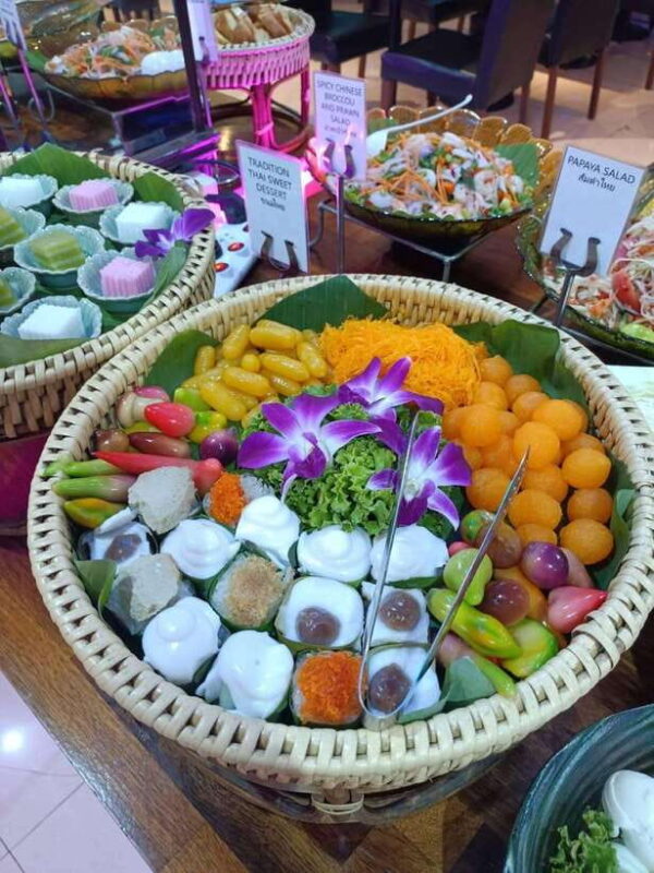 Bangkok: Luxury White Cruise with Buffet and Entertainment - Final Thoughts