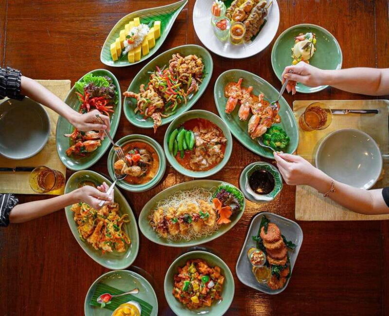 Bangkok: Thara Thong Royal Orchid Sheraton F&B Packages - Why This Experience Offers Good Value