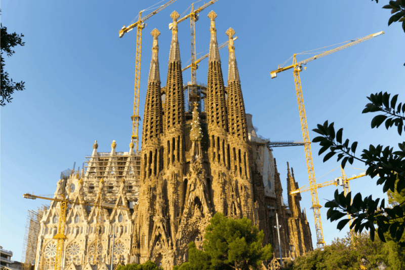 Barcelona: La Sagrada Familia & Park Guell Small-Group Tour - Who Will Benefit Most?
