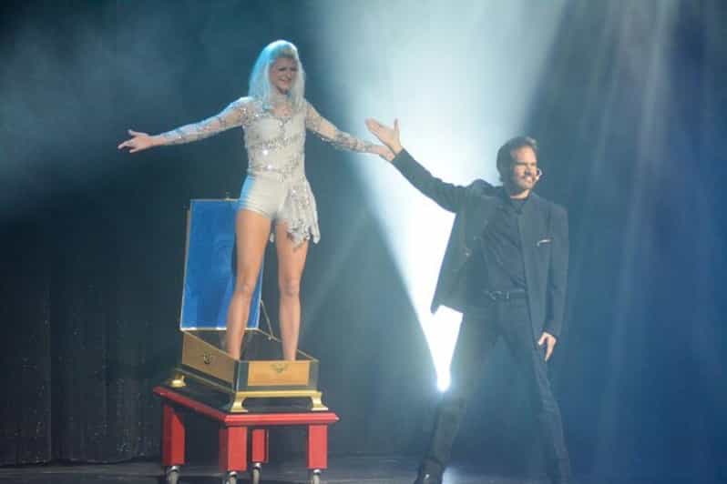 Branson: Cabaret Comedy Magic Dinner Show - Duration and Practical Details