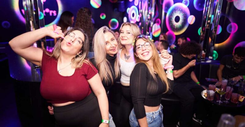 Camden Pub Crawl & Bar Tour London - Practical Details & Tips