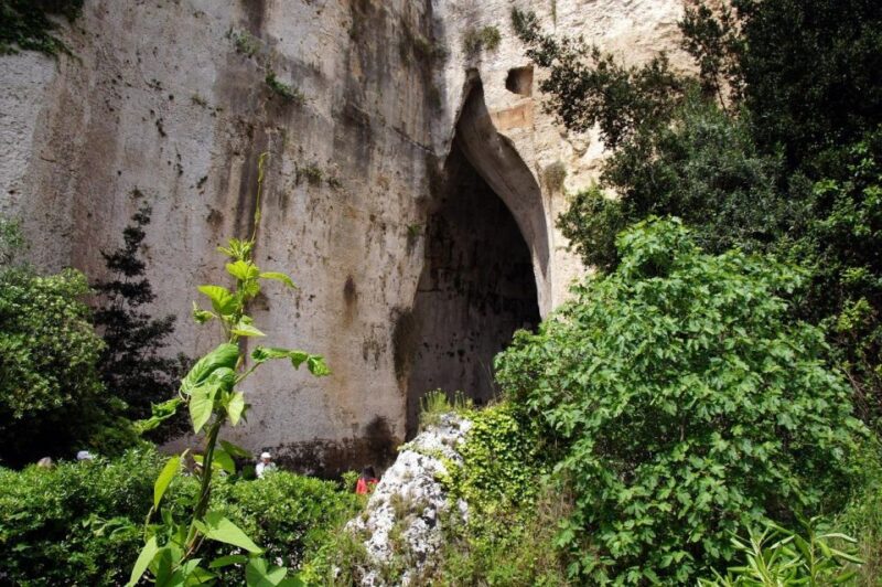 Catania: Syracuse, Ortigia, and Noto Tour with Brunch - Who Should Consider This Tour?