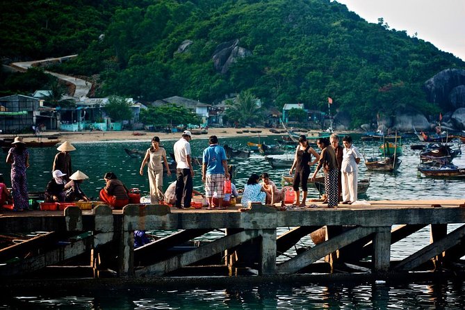 Cham Island Tour Snorkeling -Sunbathing - Nice Beach - Speedboat - Who Will Love This Tour?