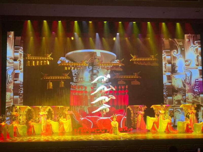 Chaoyang Acrobatics Ticket - Who Should Consider This Tour?