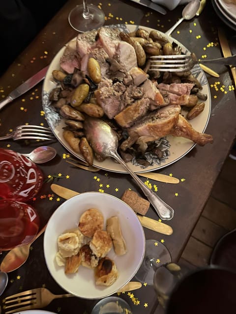 Christmas and New Year's Eve Meal - Who This Tour is Perfect For