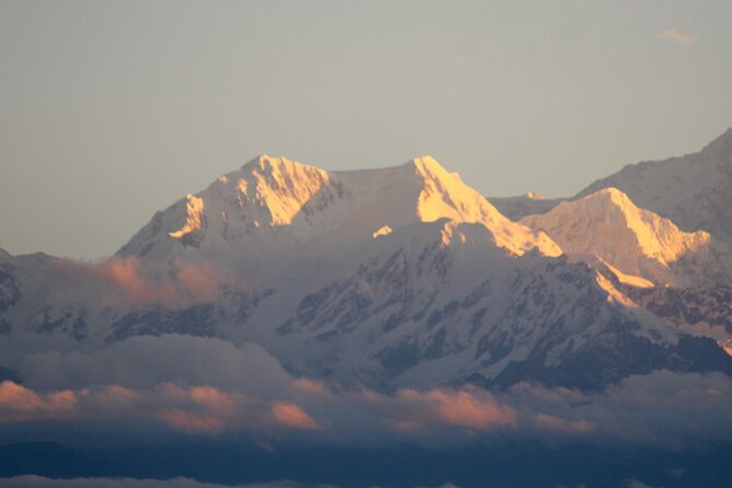 Darjeeling Tonglu Day Trek - Trekking Through Villages and Trails