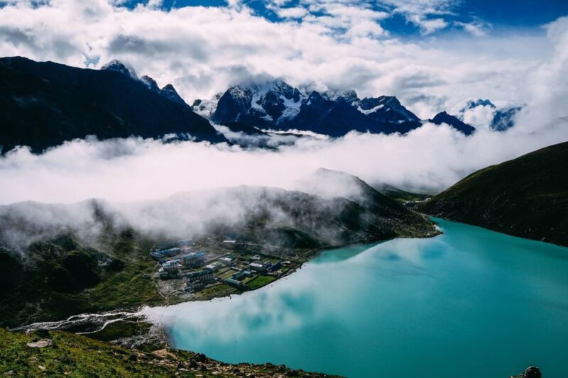 Everest Base Camp Trek with Gokyo Lakes - 16-Day Adventure - The Experience Provider: Vyas Treks and Expeditions