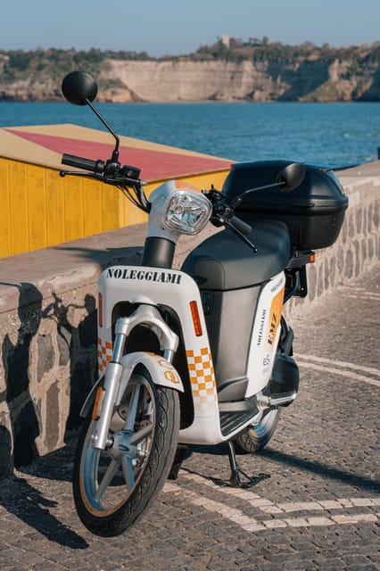 Experience Procida sustainably: with EMZgo pay only for the minutes you use - Sustainability and Safety