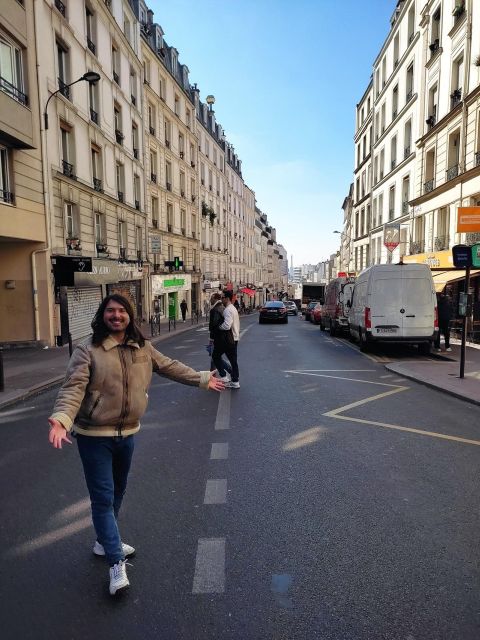 Exploring Belleville: Parisian Culture&Creativity in Motion - The Practicalities: Pricing, Group Size, and Duration