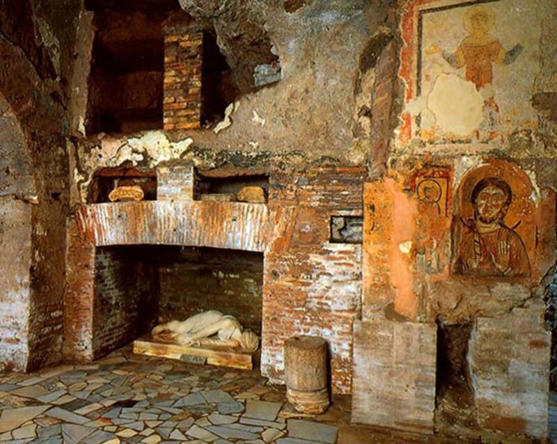 Express guided tour of the Catacombs with transfer - How to Make the Most of Your Experience