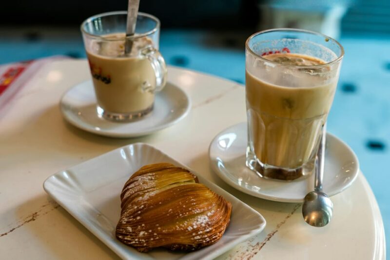 Florence: Guided Breakfast Tour with Mama Florence - The Food and Beverage Experience