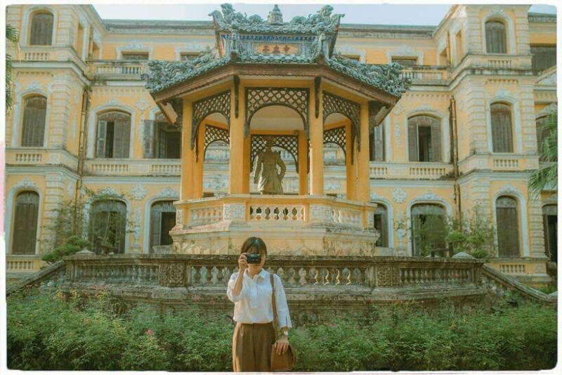 From Chan May Port: Hue City Sightseeing All Highlights Tour - Historical Highlights: The Tomb of Tu Duc