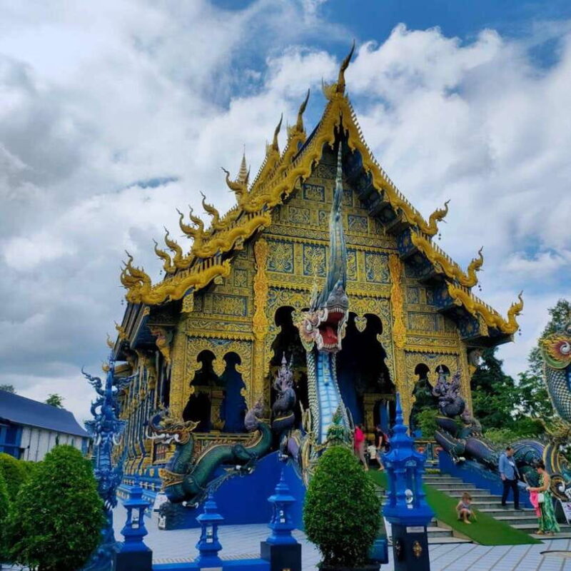 From Chiang Mai: Chiang Rai Temples, Black House, Long Neck - Who Will Love This Tour?
