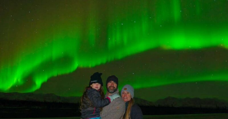 From Fairbanks: Northern Lights Aurora Tour with Photography - Transportation and Group Size