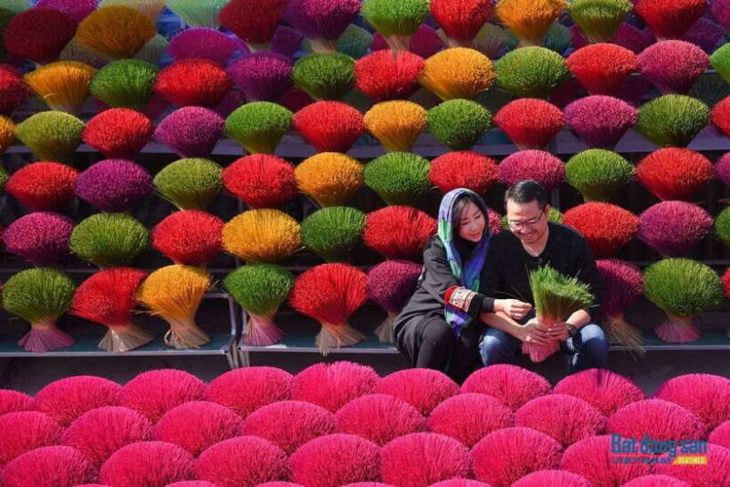 From Hanoi: Incense Village & Train Street Small Group Tour - Who Will Love This Tour?