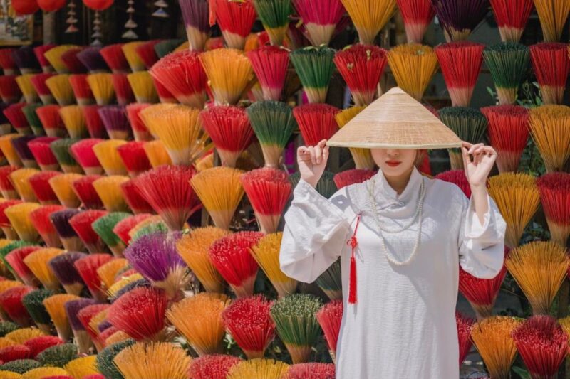 FROM HUE : HUE CITY TOUR AND DRAGON BOAT TRIP - Who Will Love This Tour?