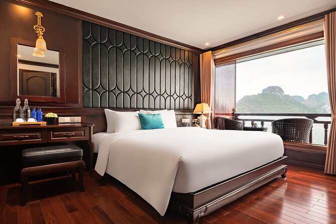 From Ninh Binh : Cat Ba, Lan Ha Bay Overnight Cruise Small Group - Cruising into Lan Ha Bay: A Visual Feast