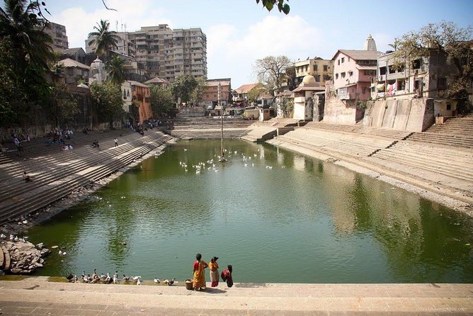 Full Day Mumbai Sightseeing Tour with Dharavi Slum - The Value for Money