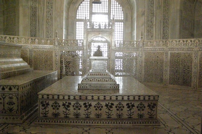 Full Day Private Taj Mahal & Agra Tour from Delhi by Express Train - The Comfort of the Train and Private Transport