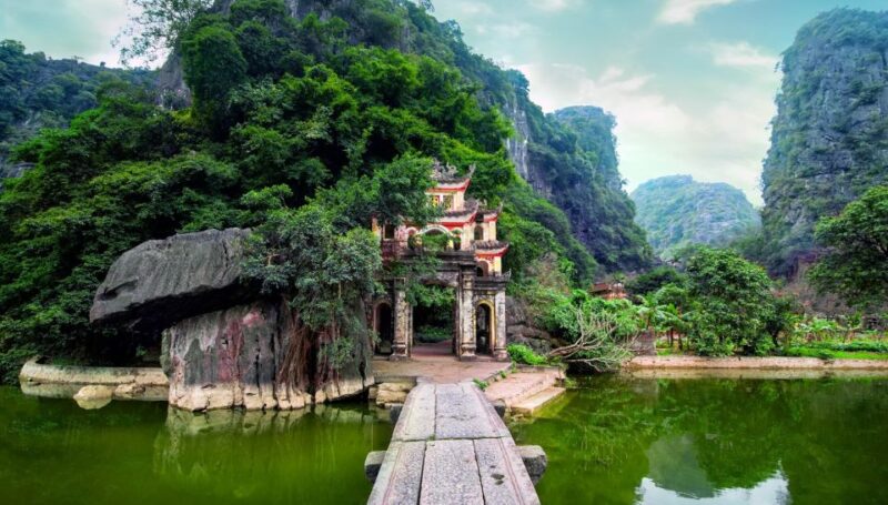 Full Day Trang An, Bich Dong Pagoda, Biking & Family Visit - Considerations for Travelers