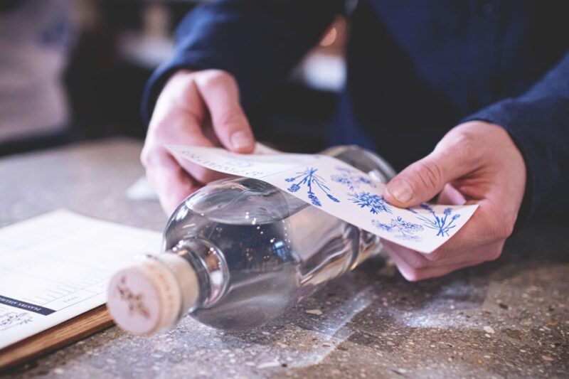 Gin distillation workshop in French - The Value of This Experience