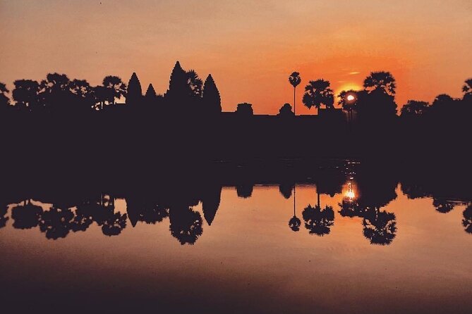 Golden Hours: Angkor wat sunrise photography tour with a pro! - The Sum Up