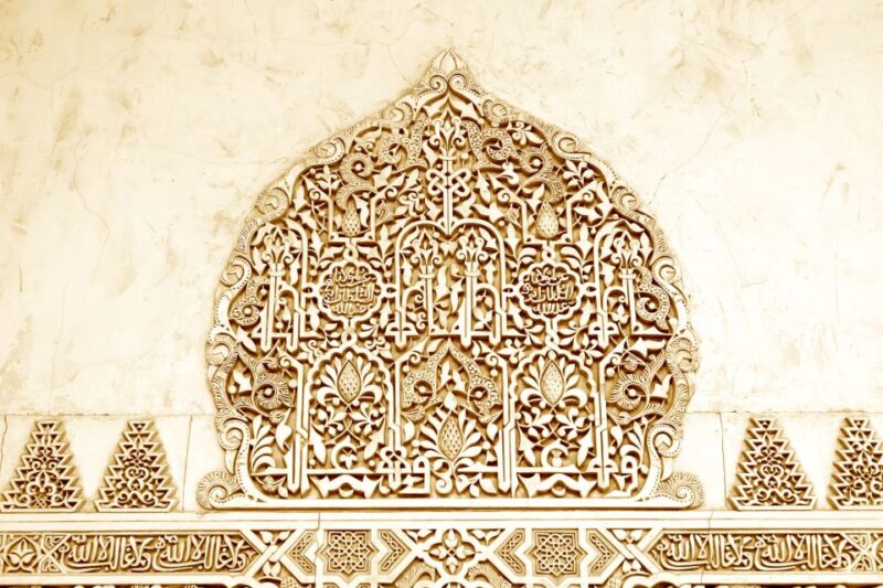 Granada: Alhambra Gardens, Generalife & Alcazaba Guided Tour - Practical Tips for Visitors