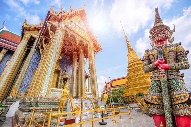Grand Palace, Wat Phra Kaew, Wat Pho and Wat Arun Walking Tour From Bangkok - What Travelers Say