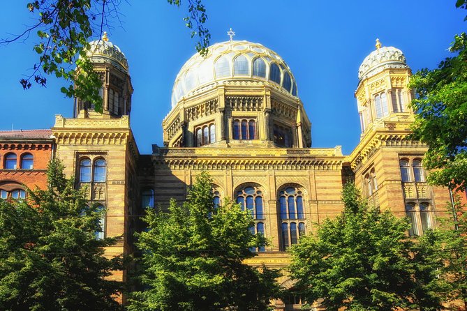 Group Driving Tour (1-6 people): Jewish Heritage Tour of 5 hours. - FAQ