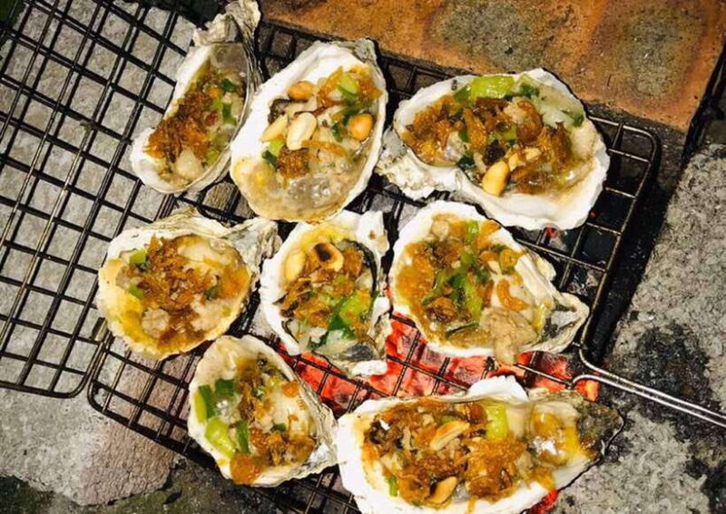 Ha Noi tasting street food tour and Train street - Who Will Love This Experience?