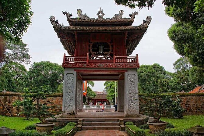 Hanoi City Tours Small Group Full Day guided tour - The Sum Up