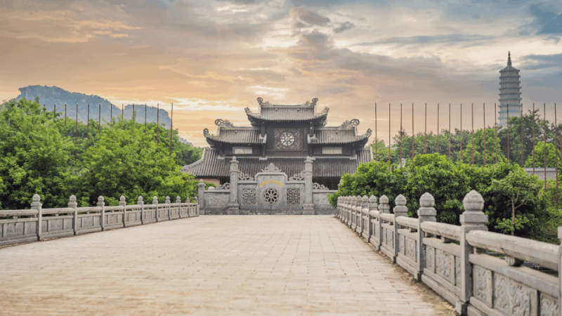 Hanoi: Luxurious 2-Day Ninh Binh Tour with Hotel/Bungalow - FAQ