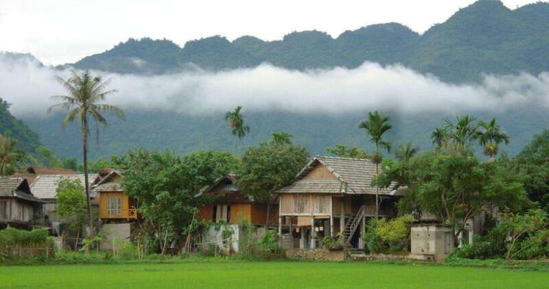 Hanoi: Mai Chau Valley Day Trip with Lunch and Bike Ride - Authentic Experiences and Traveler Insights
