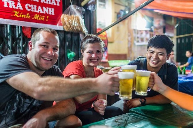 Hanoi Street Eats Evening Small Group Tour - Final Flavor: Ta Hien Street