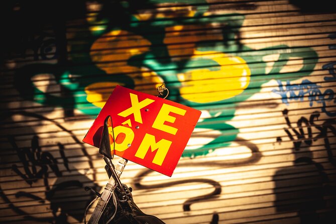 Hanoi Street Photography with a Pro  Phone & Camera - Why This Tour Offers Real Value