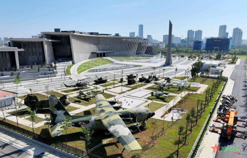 Hanoi: Vietnam Military History Museum & Landmarks Tour - The Sum Up