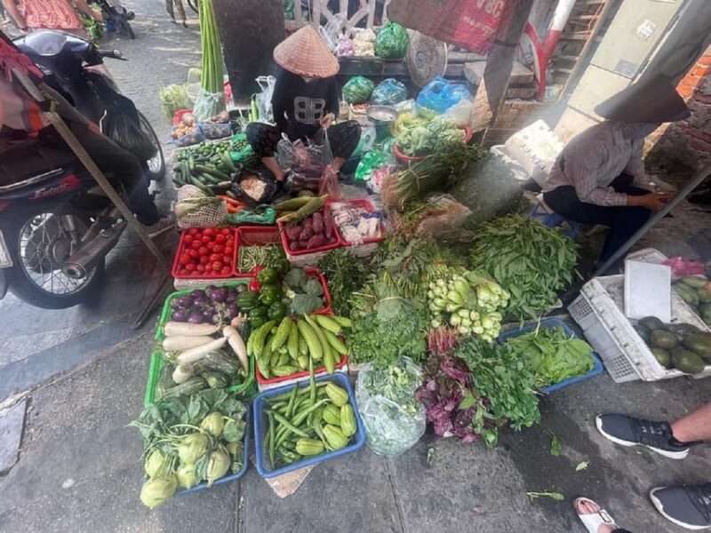 HCMc:Vietnamese Cooking Class with Local market tour & Meal - A Closer Look at the Itinerary
