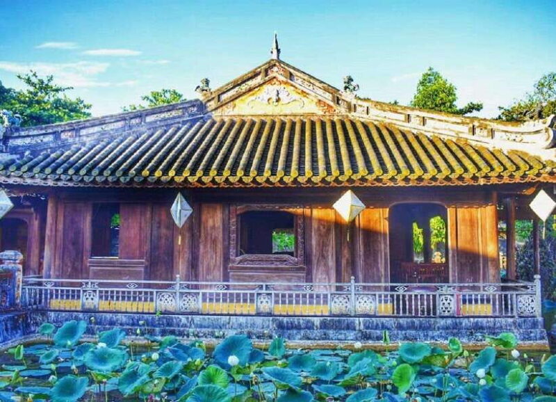 Hue City Tour Half Day by Private Car & Dragon Boat Option - Scenic Boat Ride on the Perfume River