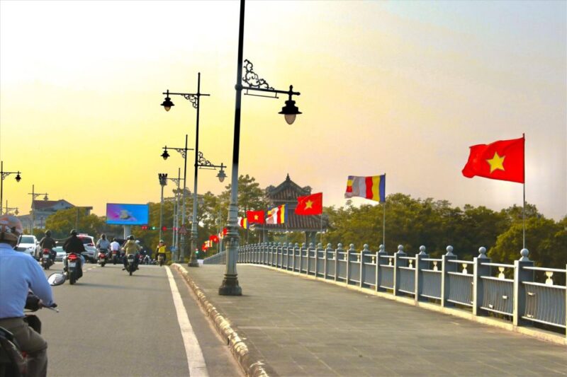 HUE : NIGHT WALKING AND STREET FOOD TOUR - Final Thoughts