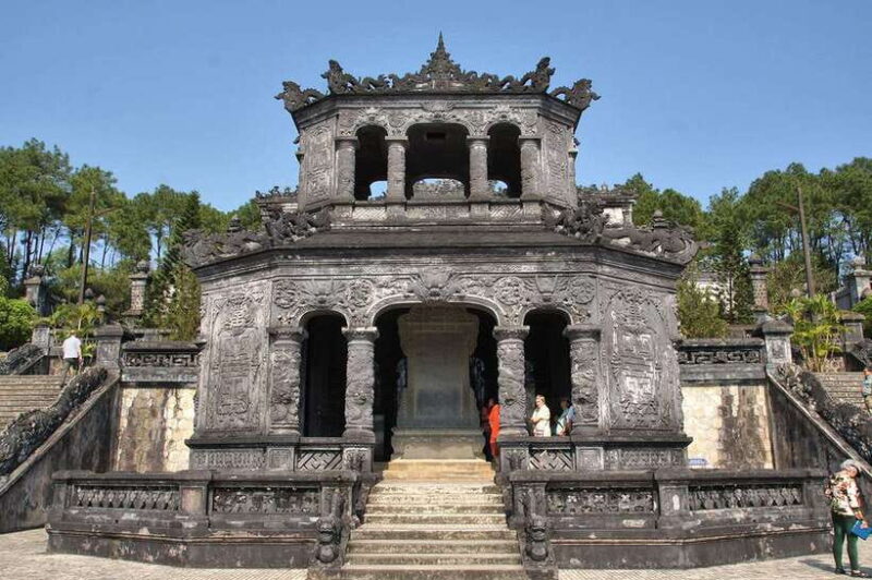 Hue: Royal Tombs, Pagoda, Perfume River by Dragon Boat & Car - Practical Details and Considerations