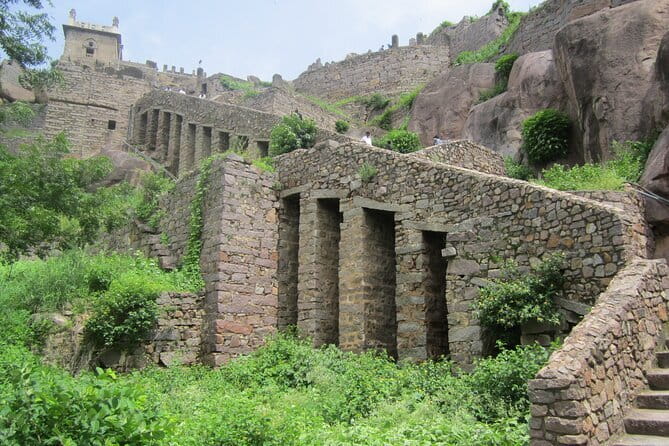 Hyderabad - A Full Day Private Guided City Tour with Ethnic Lunch - Who Should Consider This Tour?